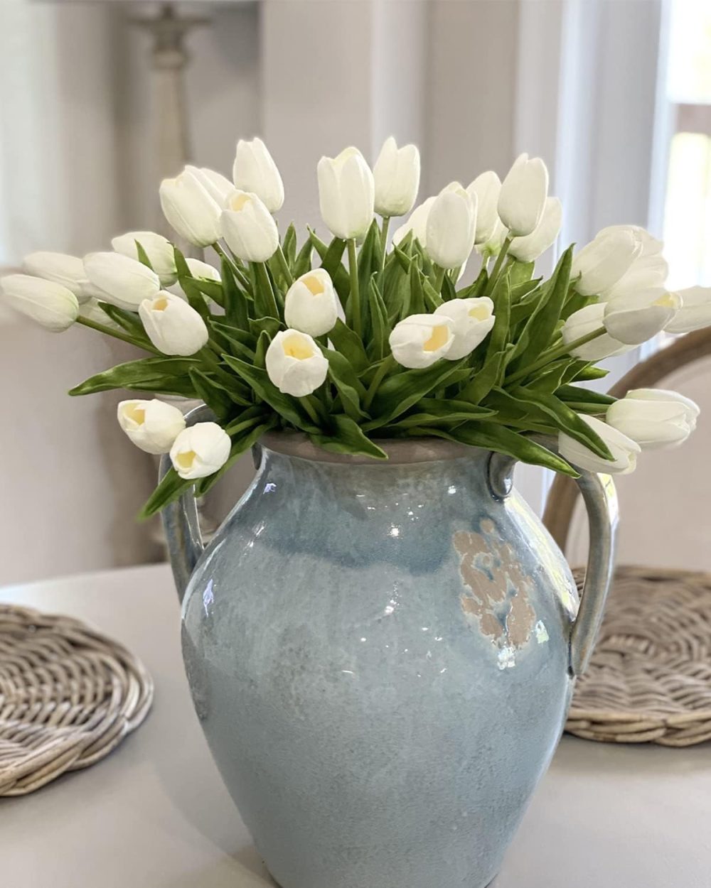 Elegant Spring Decor Ideas That Make Your Home Feel Fresh and Expensive